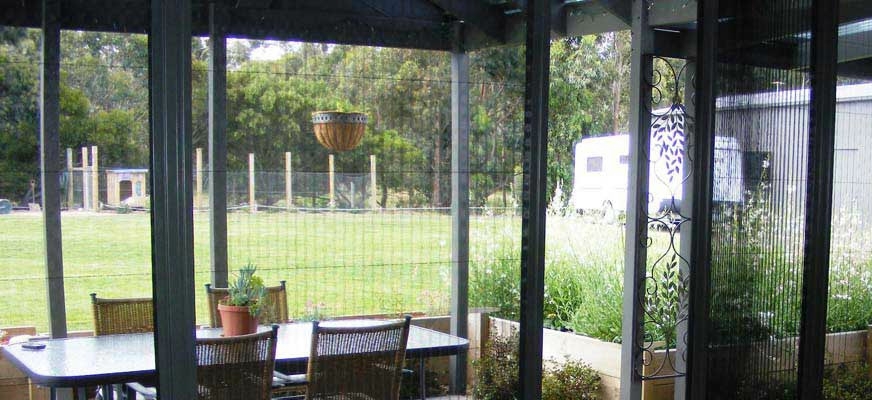 Retractable Flyscreens – Flyscreen Australia
